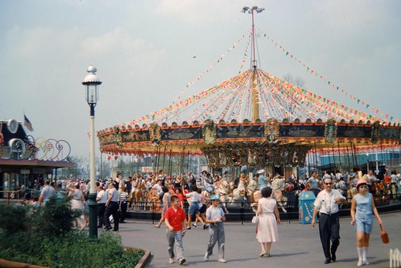 Restoring America’s Carousels: The Work Of William Finkenstein ...